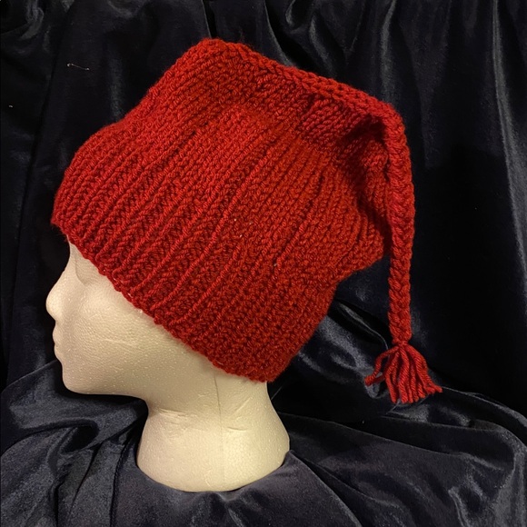 Acrylic | Accessories | Red Hand Knit Resist Hat One Size Fits All ...